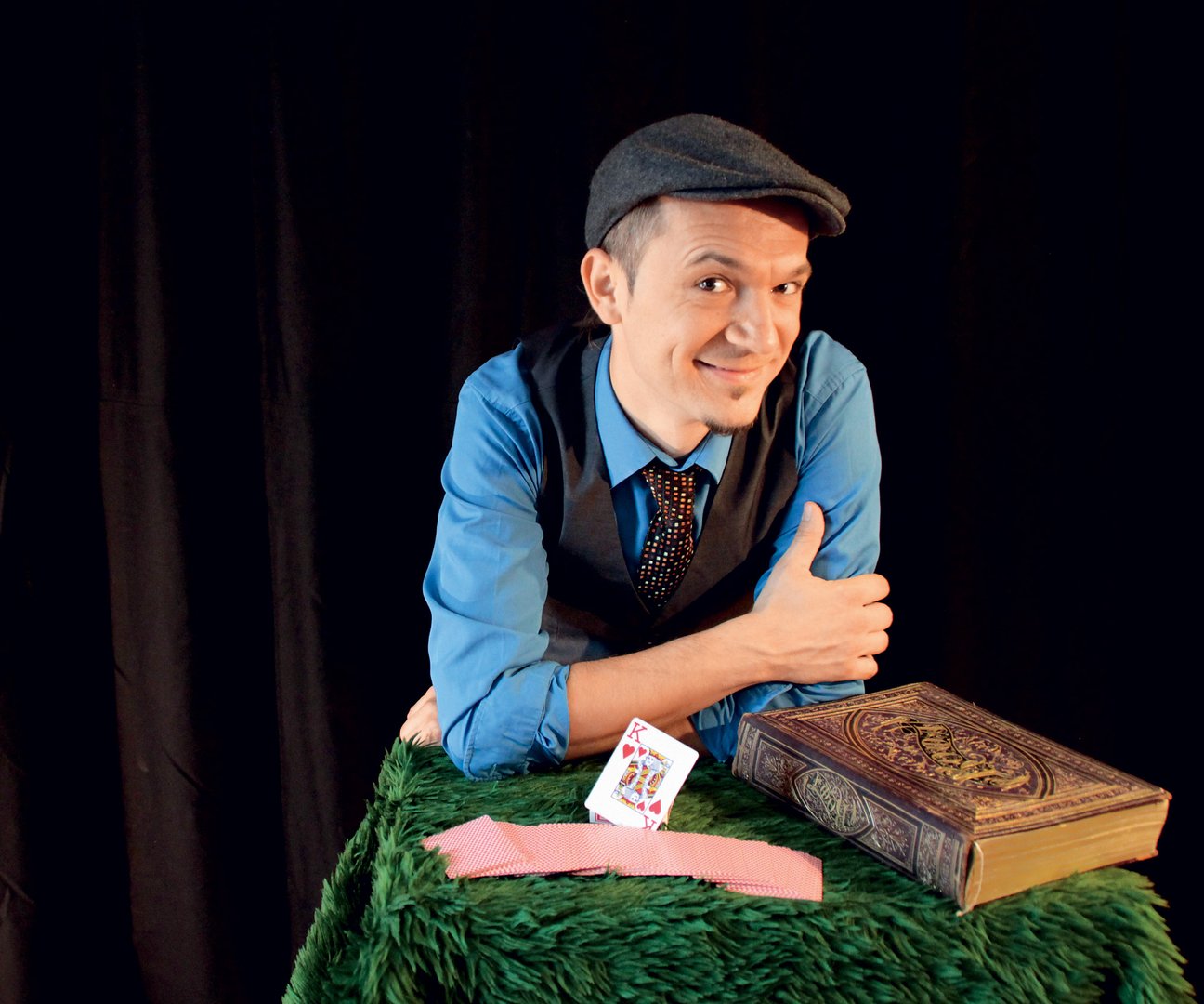 Sam Sebastian: Iluzionist, ki osvaja svet - Govori.se