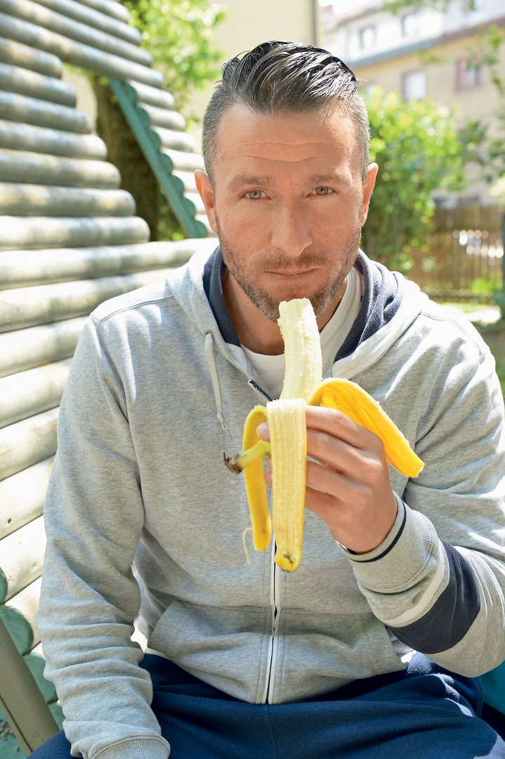 Sebastjan Cimirotić v boju proti rasizmu - Govori.se