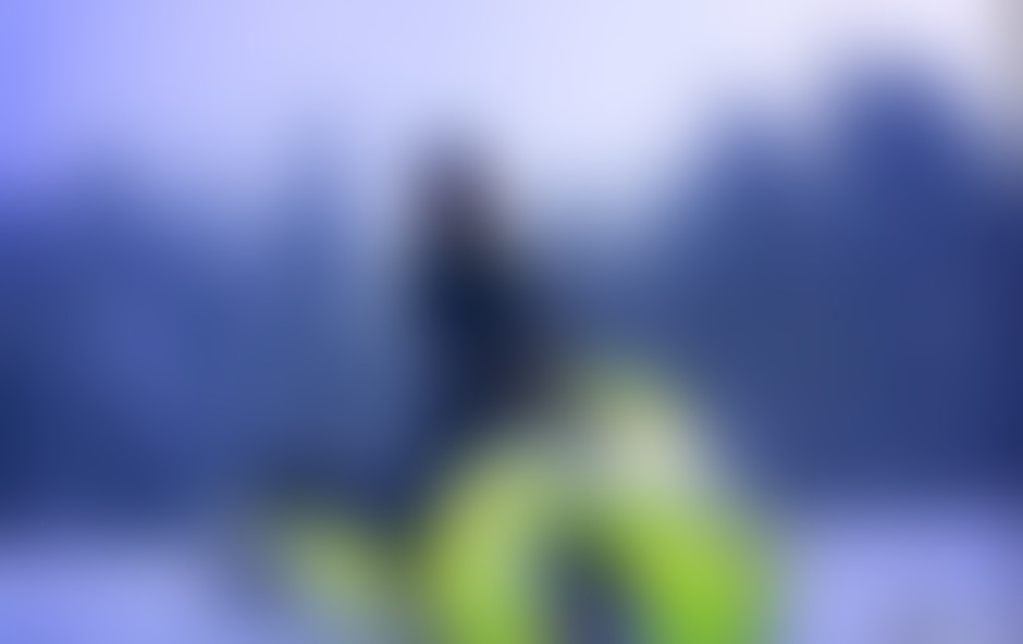 Anja Jenko je skočila na motorne sani - Domači trači - Govori.se