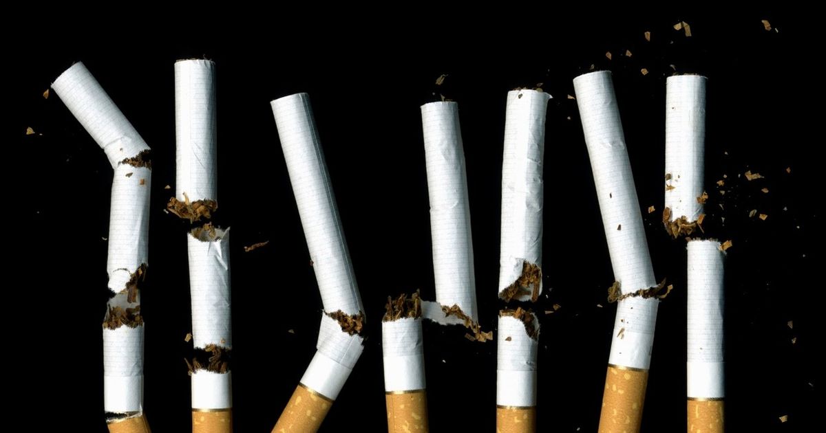 Delež odraslih kadilcev ostaja enak, a povprečno pokadijo cigareto manj ...