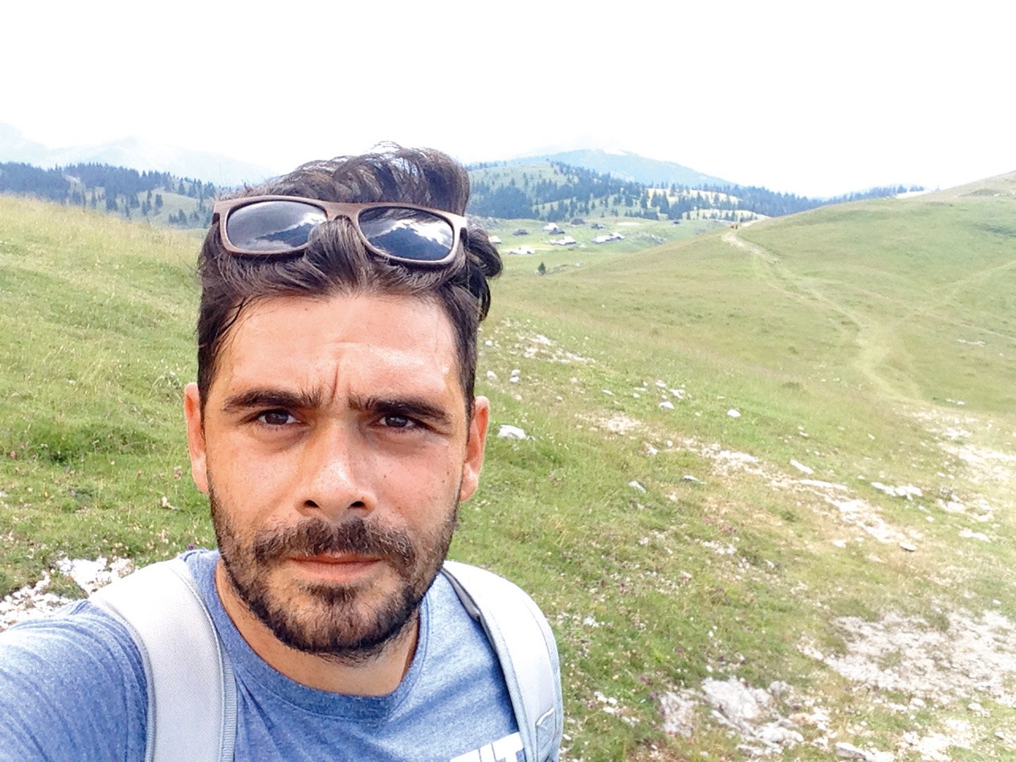 Teja Perjet in Jani Jugovic (Gostilna): Poletje med gorami - Domači ...