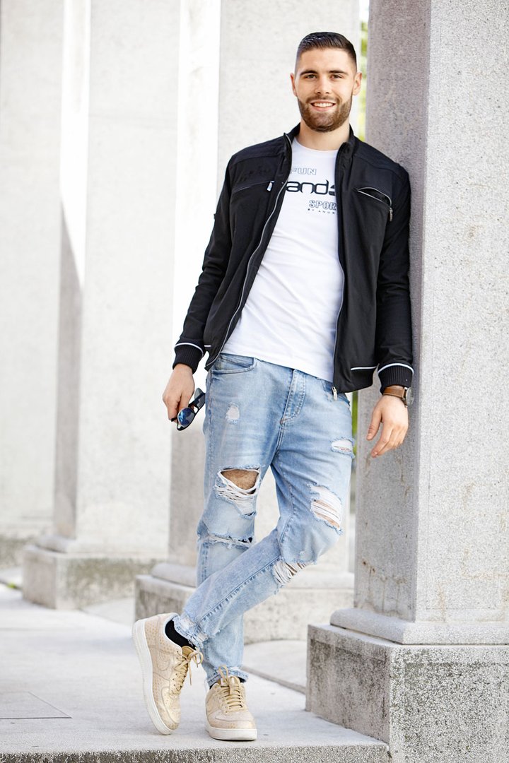 Blaž Janc: Rokometaš brez posluha, ki ni več samski - Domači trači ...