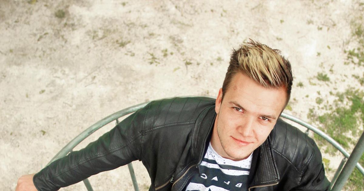 Luka Basi o metuljčkih v trebuhu in lepih dekletih - Govori.se