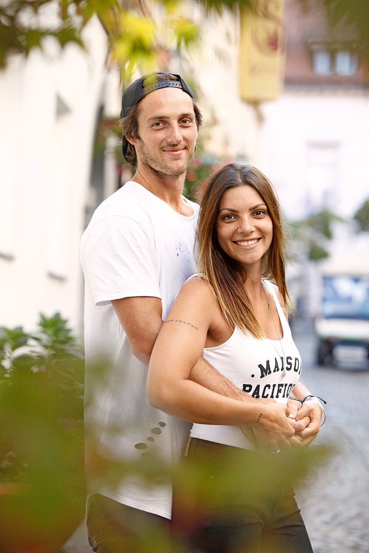 Tjaša in Rok Perko z otrokoma na potovanju - Govori.se