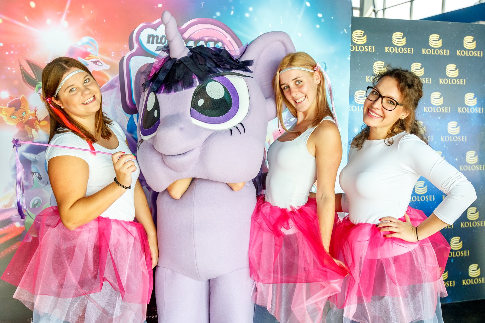 Na predpremieri filma Moj mali poni v Koloseju tudi nekaj znanih ...