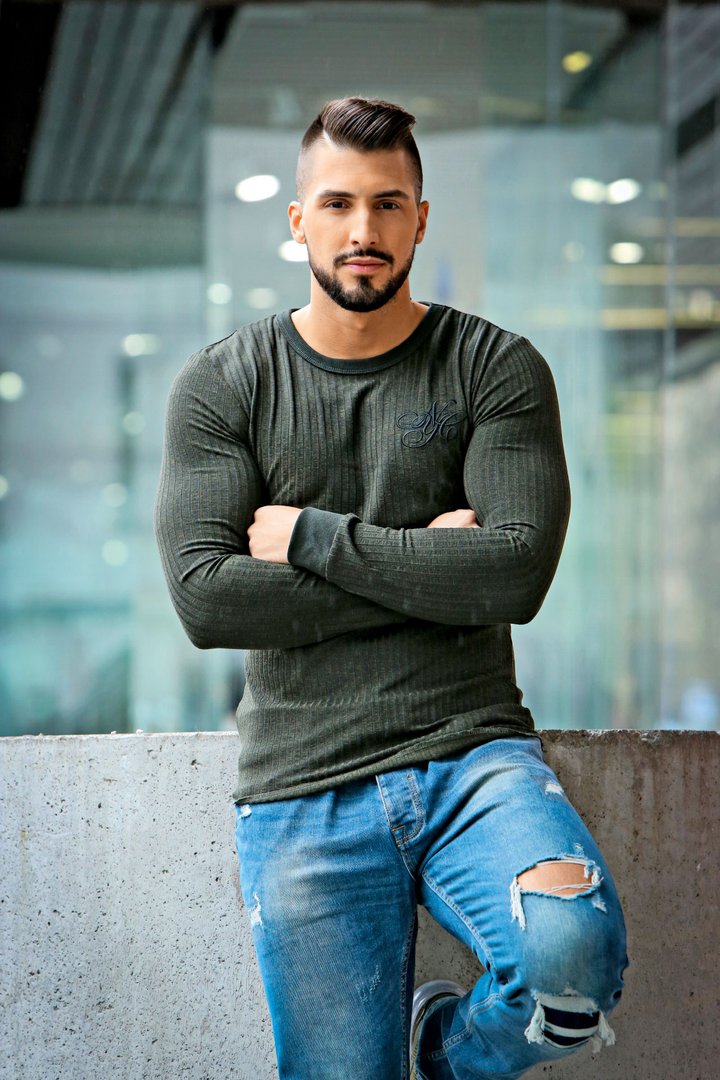 Challe Salle postal milijonar - Domači trači - Govori.se