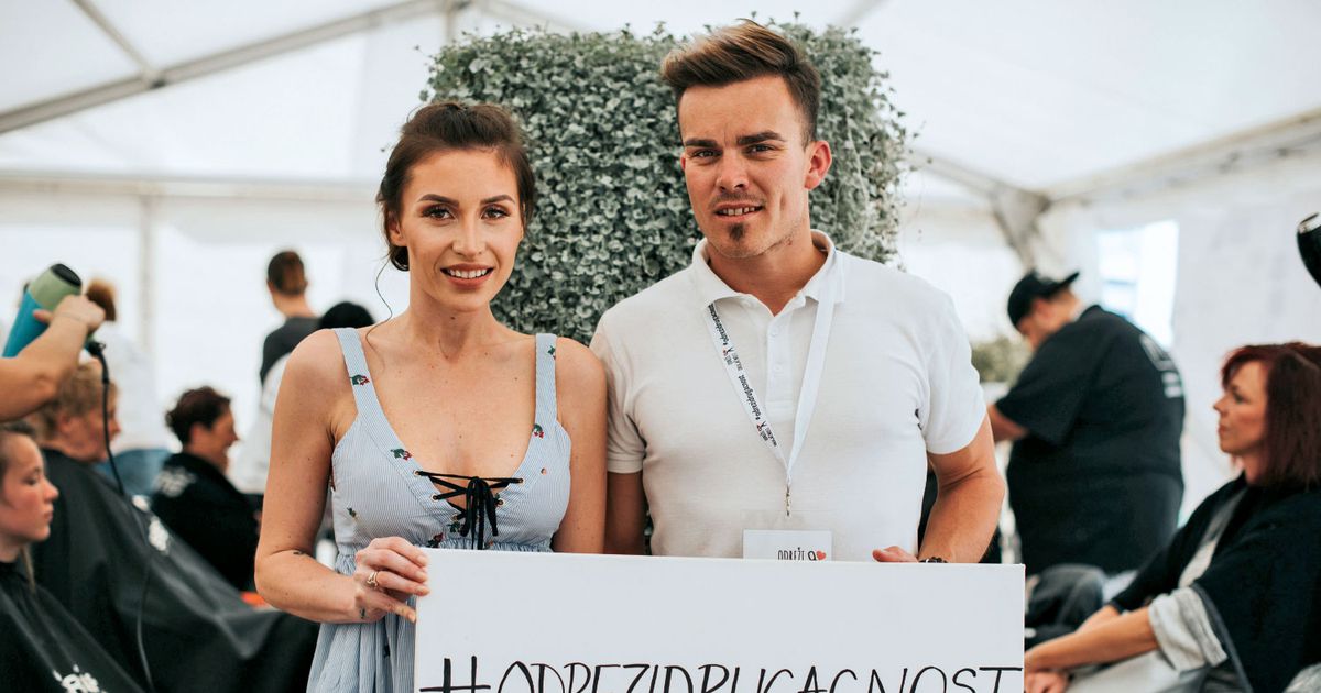 Anja Jenko v imenu dobrodelnosti 'žrtvovala' svoje kodre - Govori.se