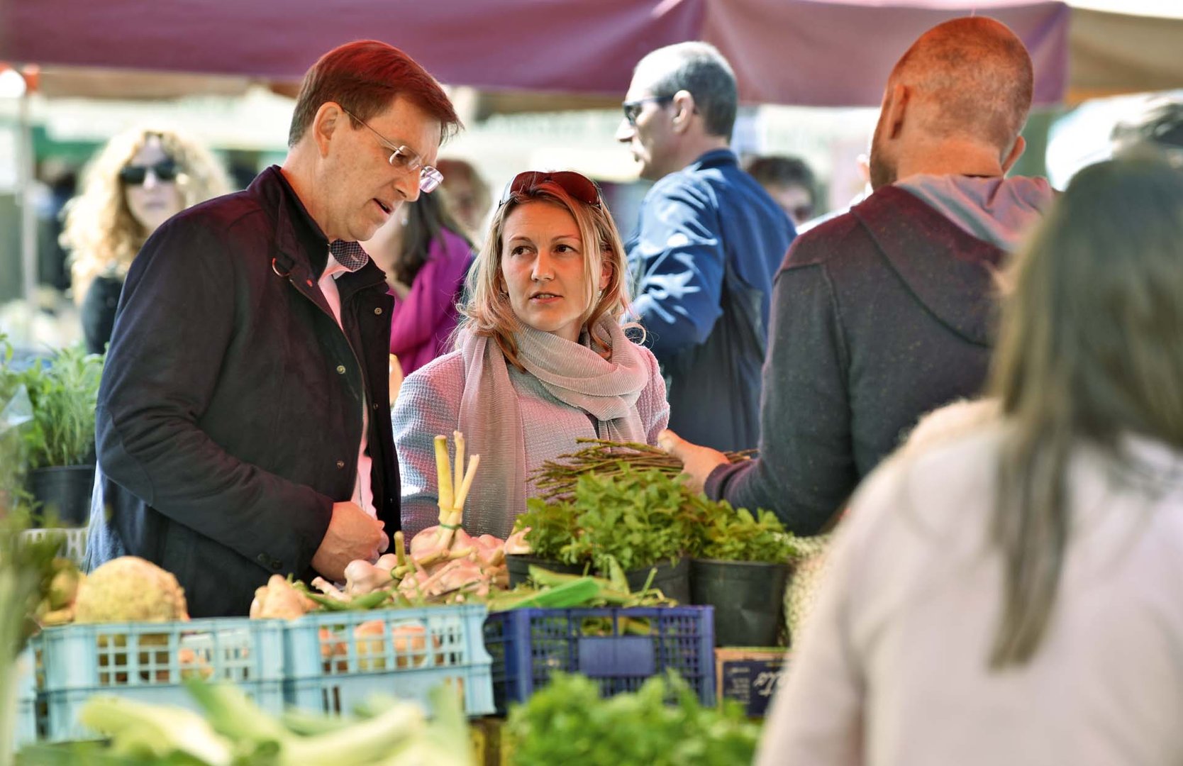 Miro Cerar in Mojca Stropnik v veselem pričakovanju - Govori.se
