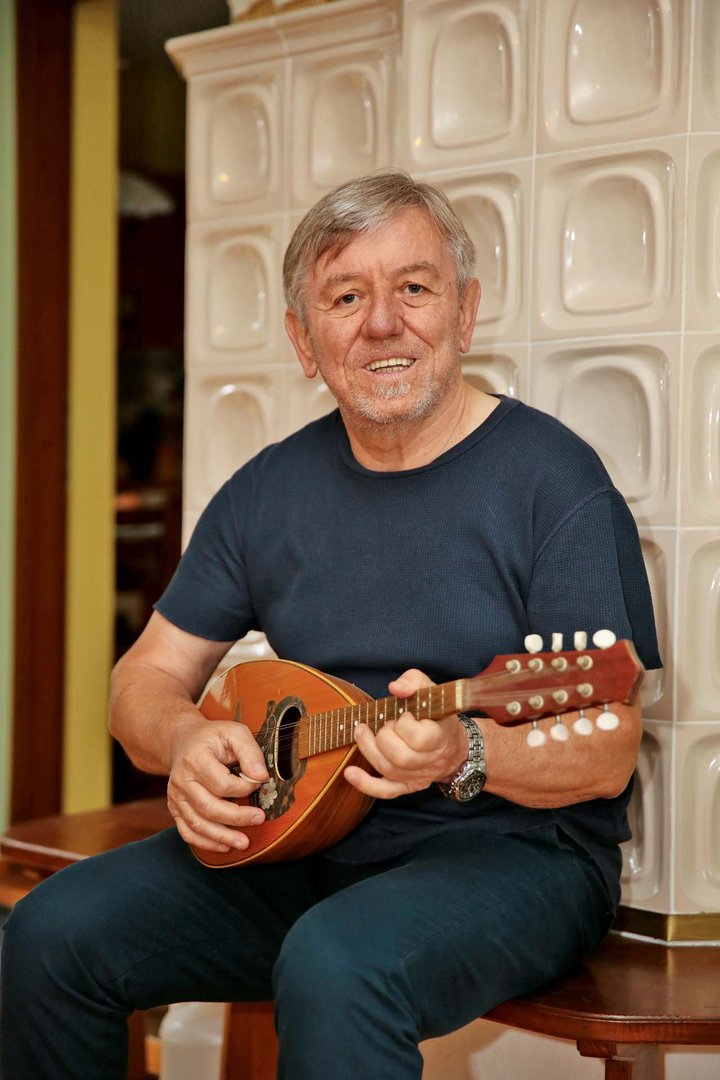 Slavko Ivančić za vnuke naredi vse, saj je pri otrocih veliko zamudil ...