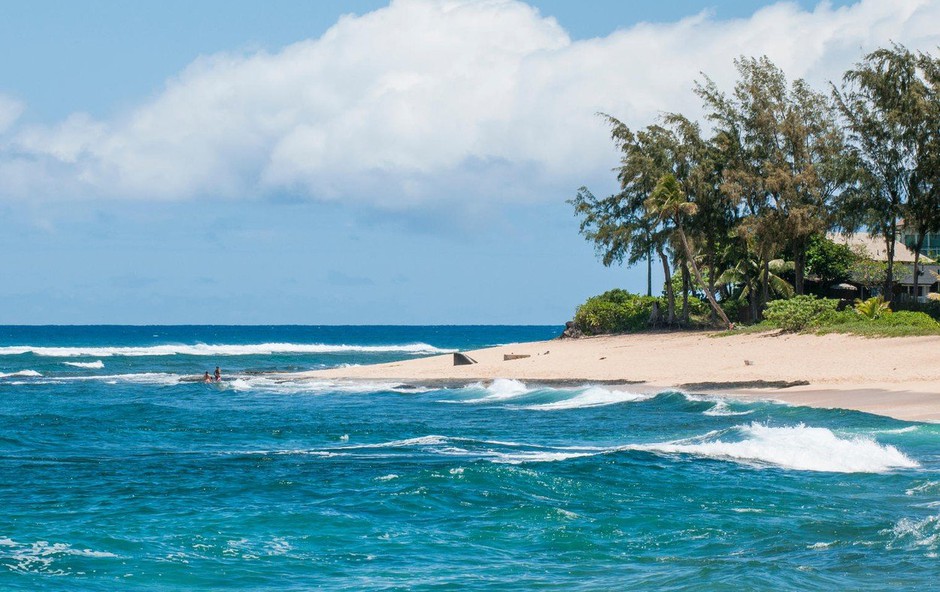 Havaji razmišljajo, da bi kajenje dovolili le starejšim od 100 let ...