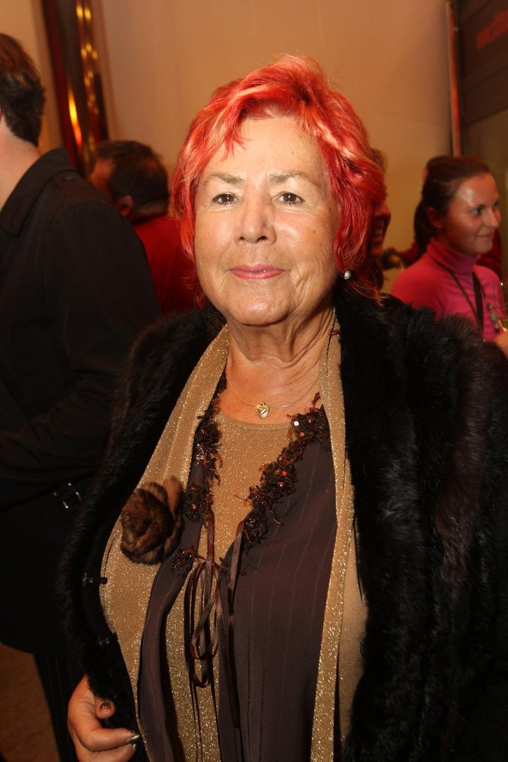 Poslovila se je znana slovenska humoristka Iča Putrih - Govori.se