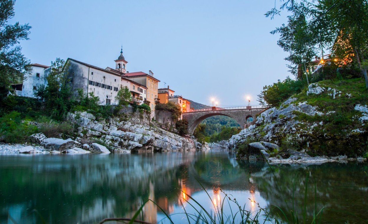 Na kanalski zvonik bo izven konkurence plezala tudi Janja Garnbret ...
