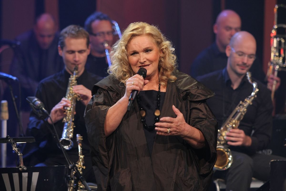 Elda Viler praznuje 75 let - Govori.se